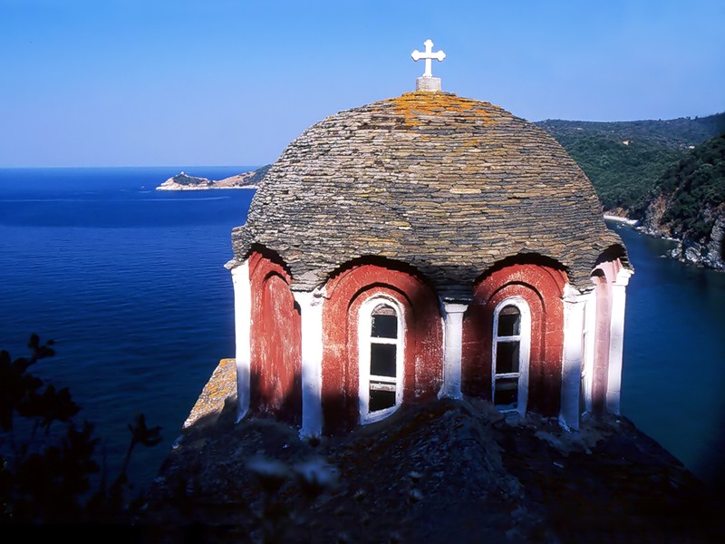 Biserica în fața noilor provocări - Preot Octavian MoșinPreot Octavian ...